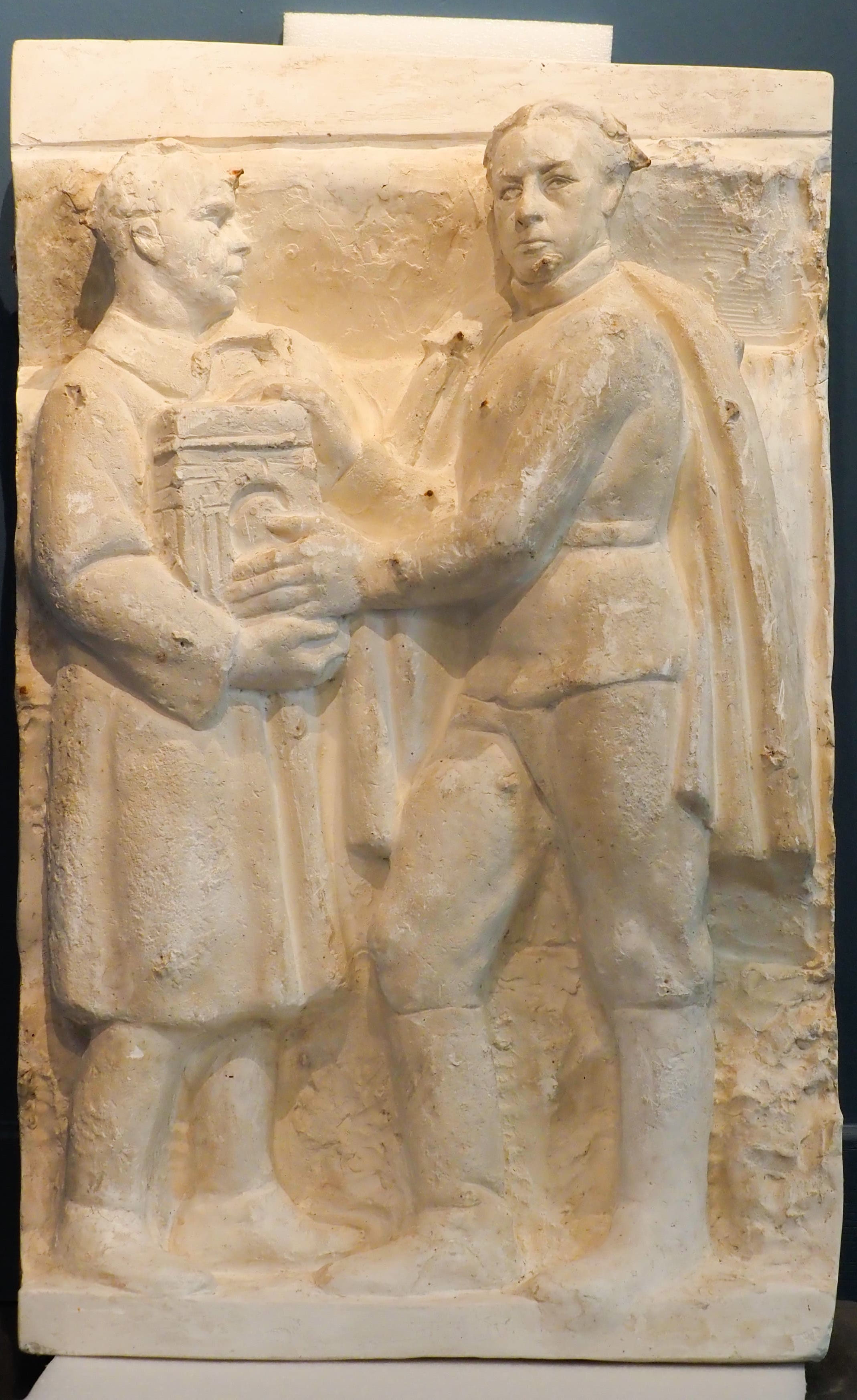 Formella con Arturo Dazzi e Marcello Piacentini - Fondazione Villa ...